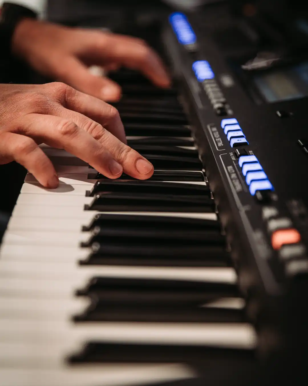 Entertainerkeyboards bei KLANGFARBE kaufen | ein Überblick